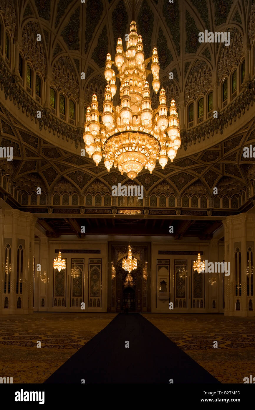 Middle East, Oman, Muscat, Chandelier inside the Sultan Qaboos Hall Al ...