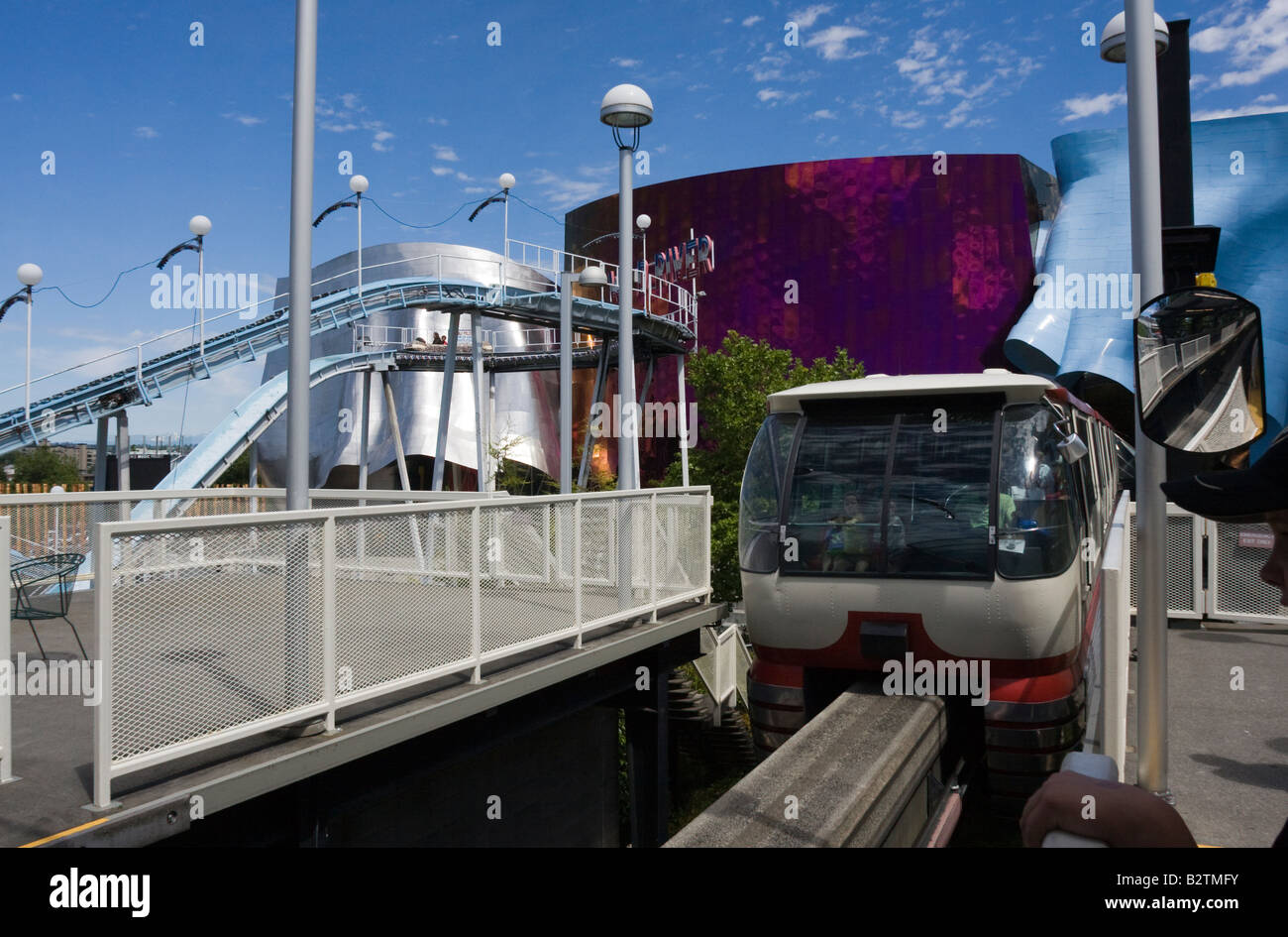 Seattle center monorail hi-res stock photography and images - Alamy