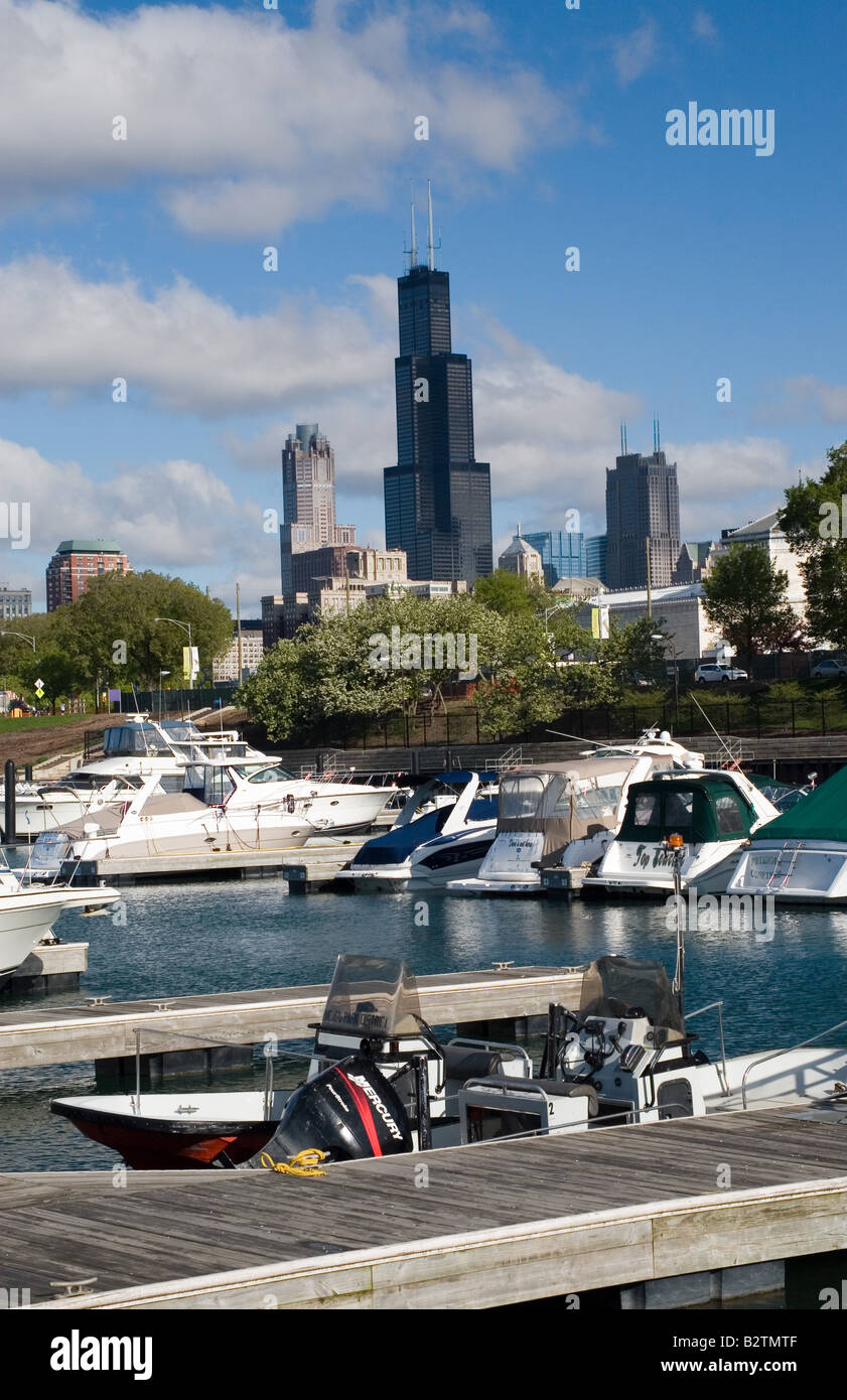 View of Sears Tower and Chicago skyline from Burnham Harbor Stock Photo ...