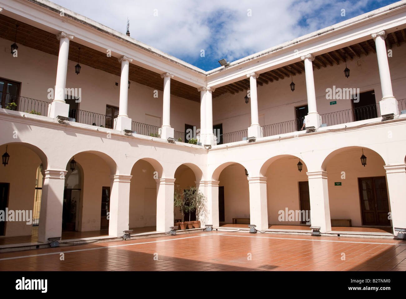 City hall council hi-res stock photography and images - Alamy