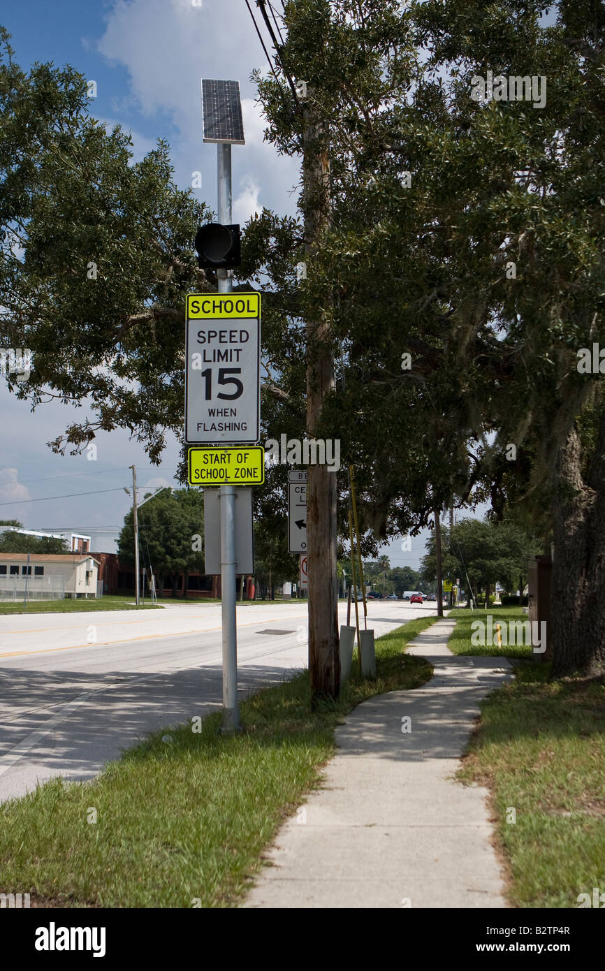 Speed warning at school crossing hi-res stock photography and images - Alamy