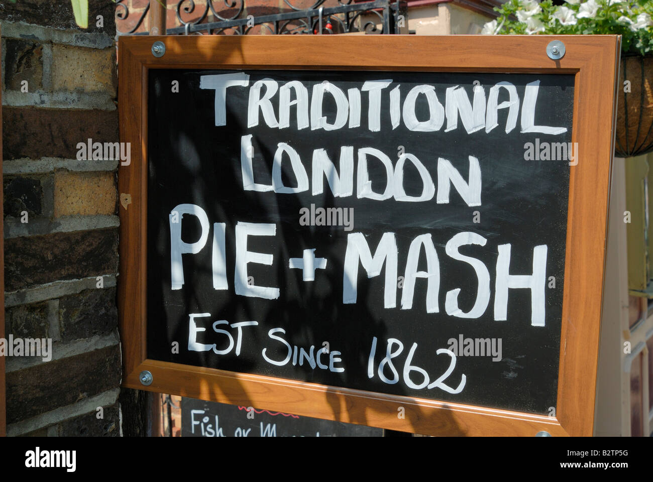 Traditional Pie and Mash Sign, London Stock Photo - Alamy