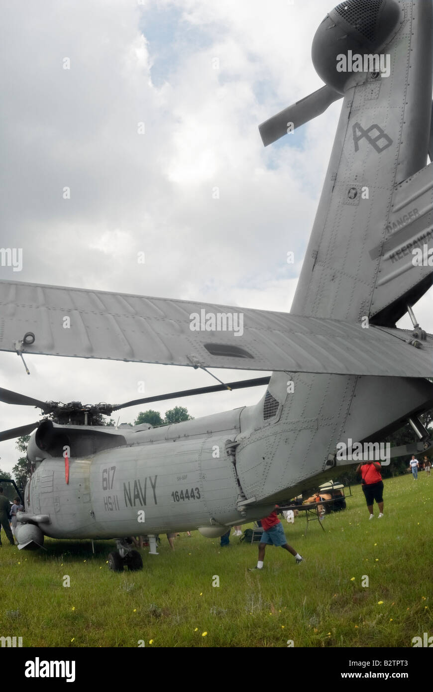 U S Navy HS 11 Dragonslayer helicopter made by Sikorsky at helicopter ...