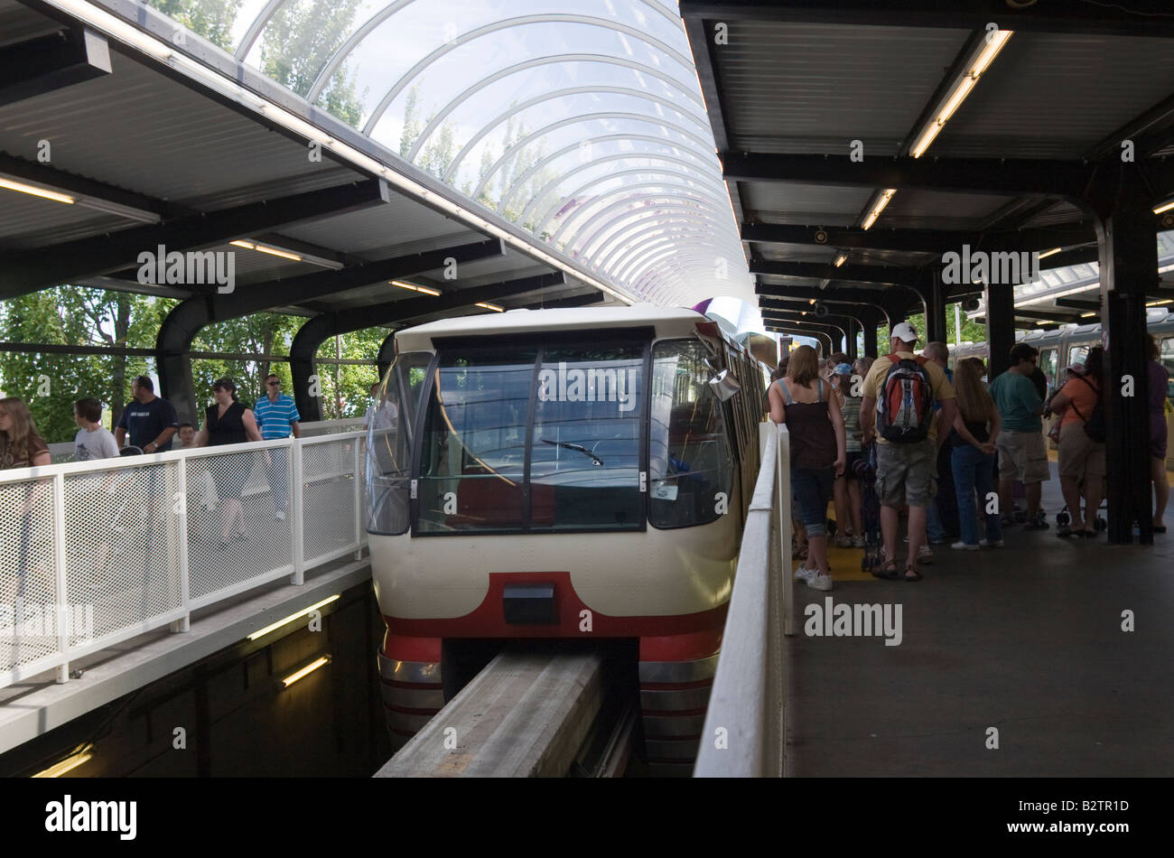 Seattle center monorail hi-res stock photography and images - Alamy