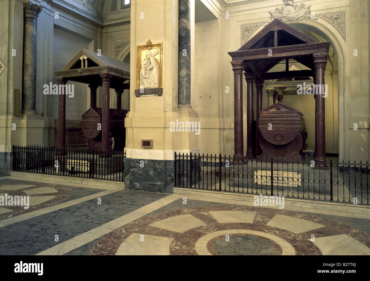 Palermo cathedral tomb hi-res stock photography and images - Alamy