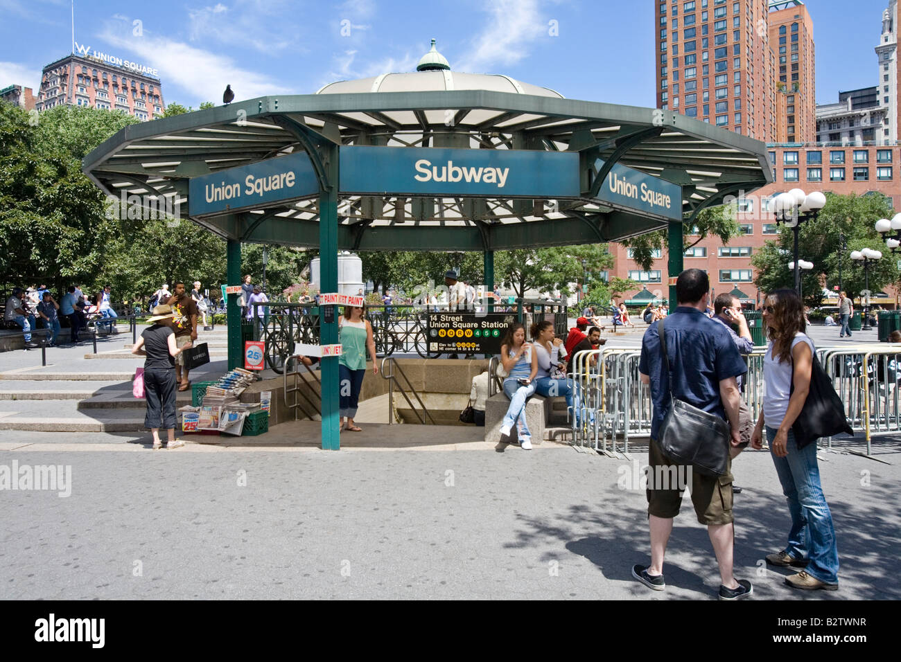 Union square new york manhattan hi-res stock photography and images - Alamy