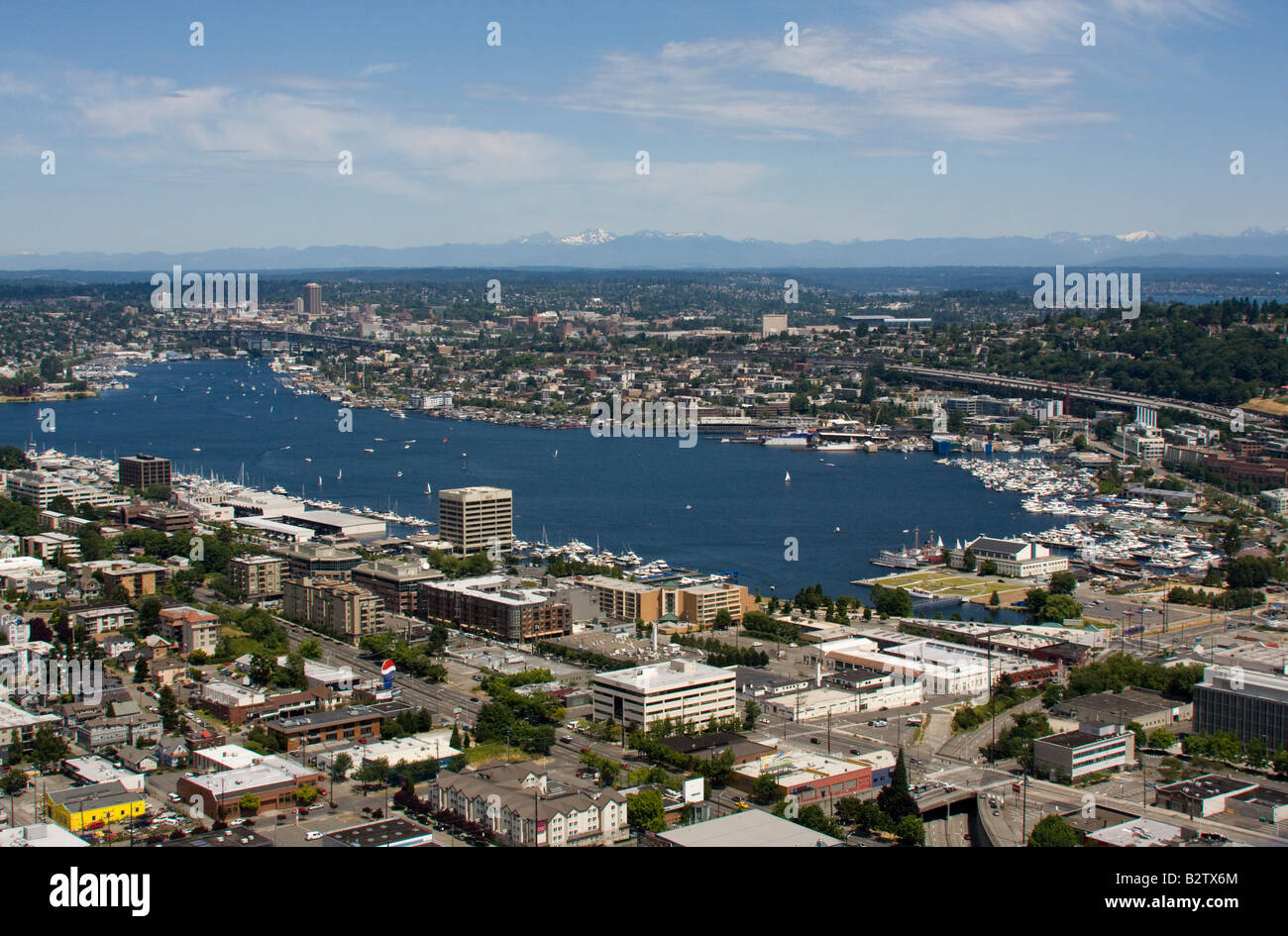 Space Needle Seattle View Stock Photos & Space Needle Seattle View ...