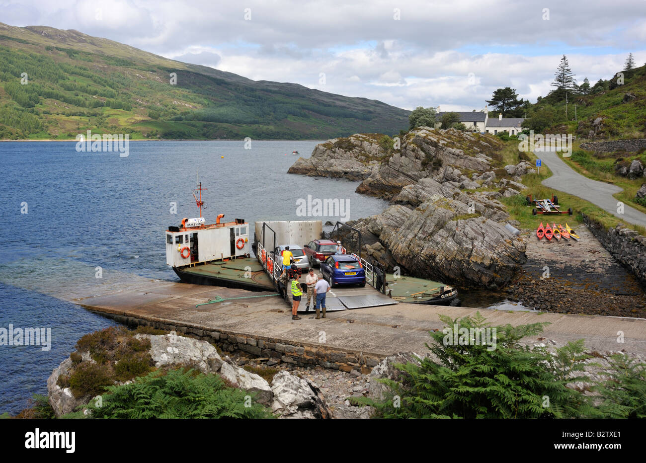 The Glenelg to Kylerhea ferry, "Glenachulish" at Glenelg. Skye and ...