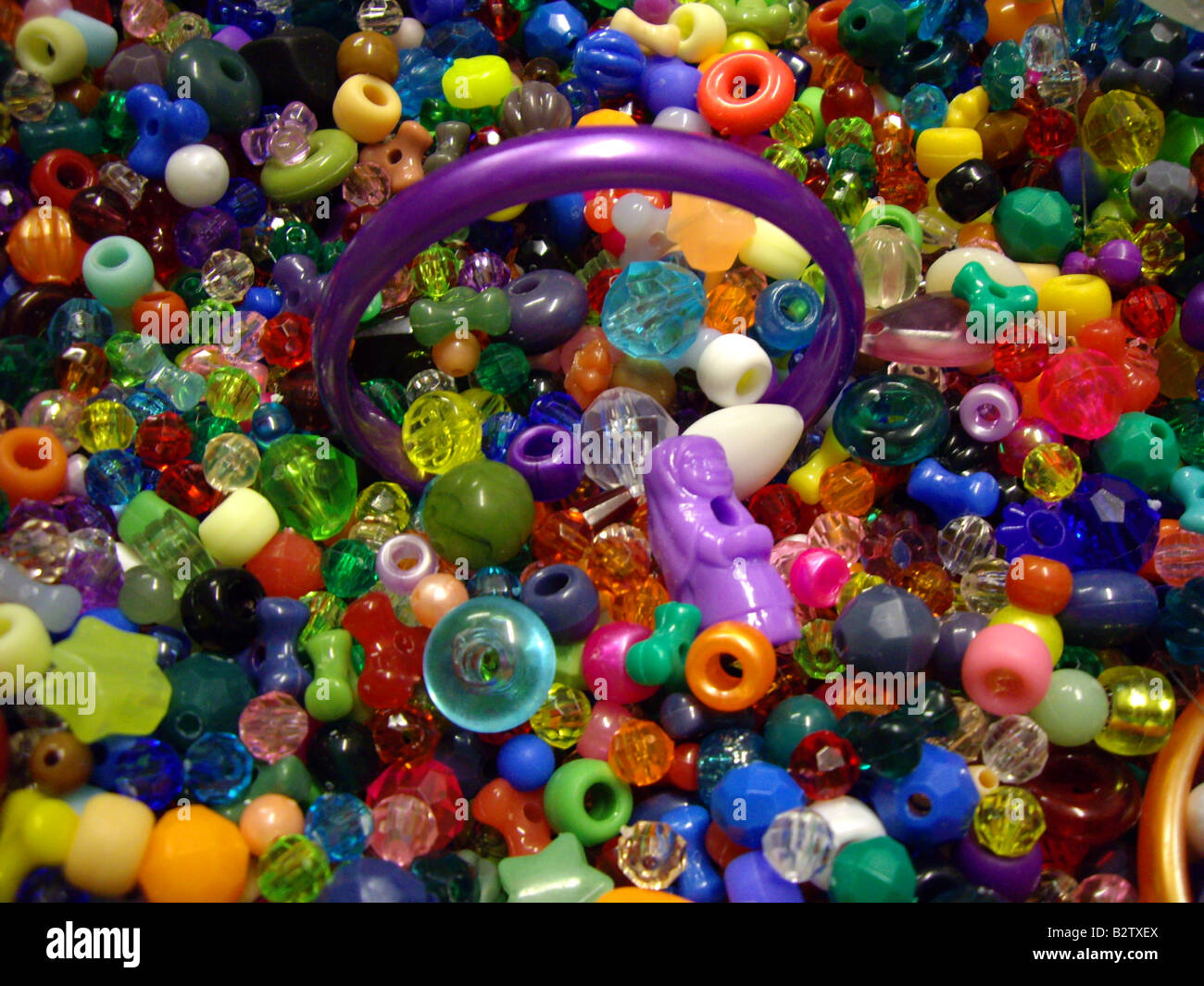Plastic beads hi-res stock photography and images - Alamy