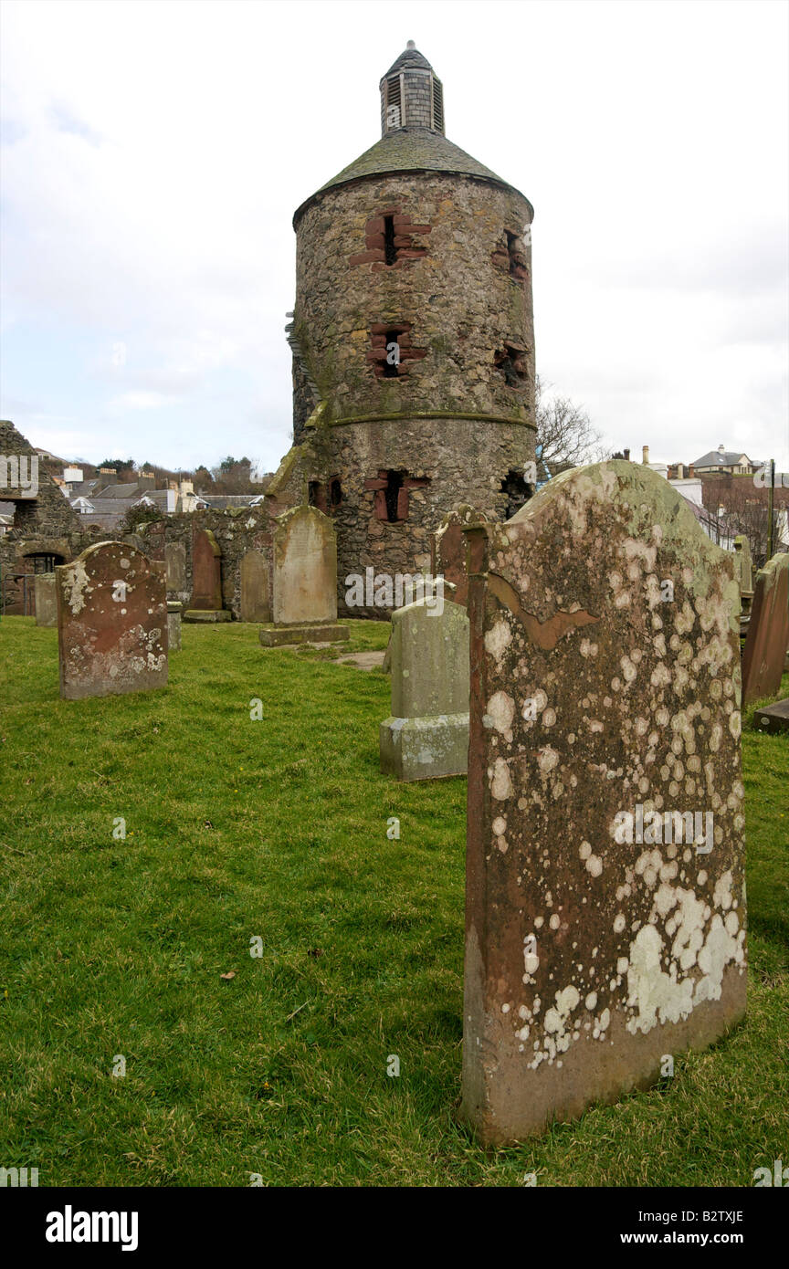 Dovecot hi-res stock photography and images - Alamy