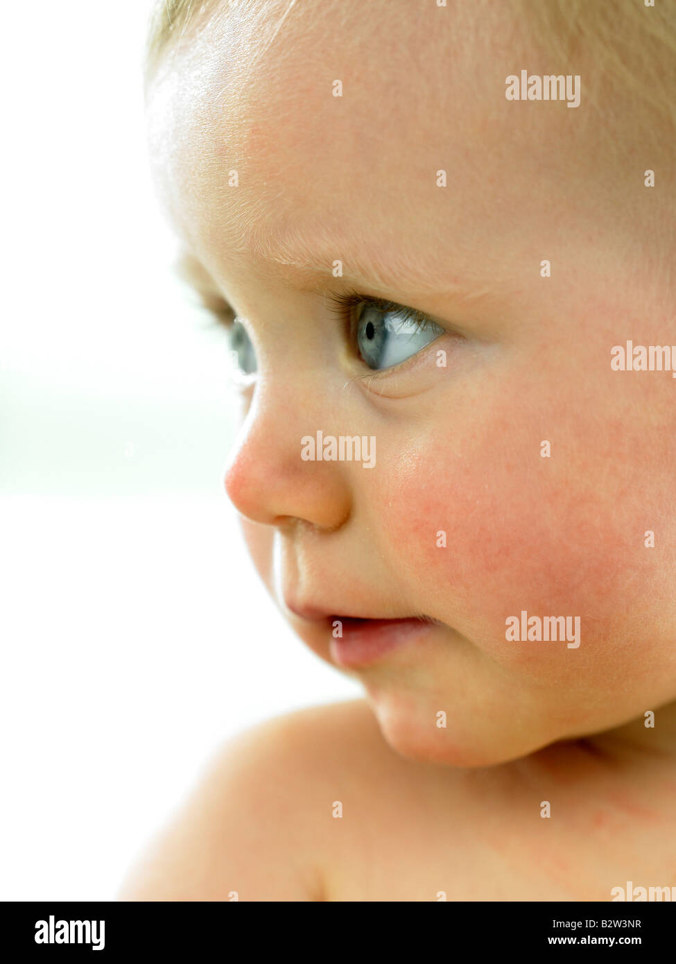Side view shot adorable girl hi-res stock photography and images - Alamy