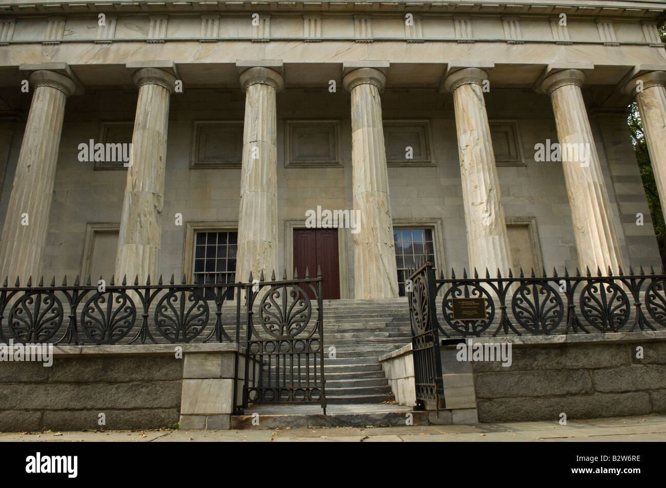 Second bank building hi-res stock photography and images - Alamy