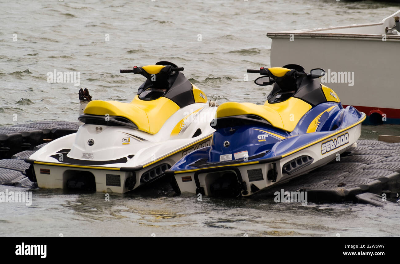 Blue and yellow jet ski hi-res stock photography and images - Alamy