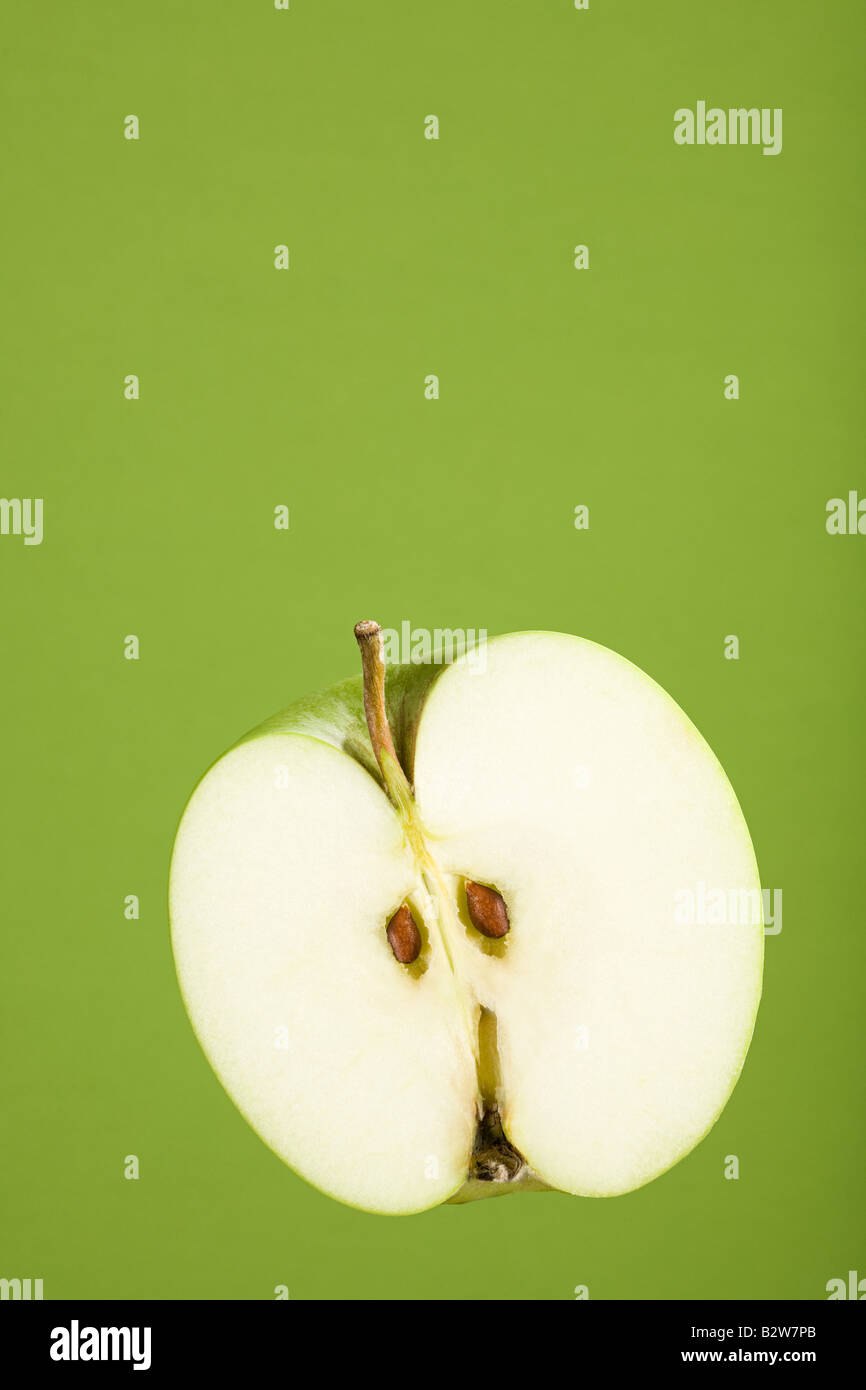 One half apple hi-res stock photography and images - Alamy