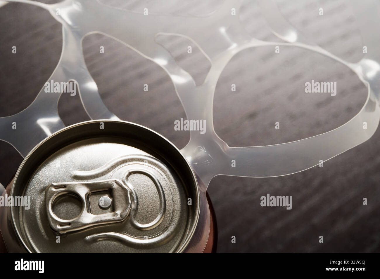 Plastic beer ring hi-res stock photography and images - Alamy