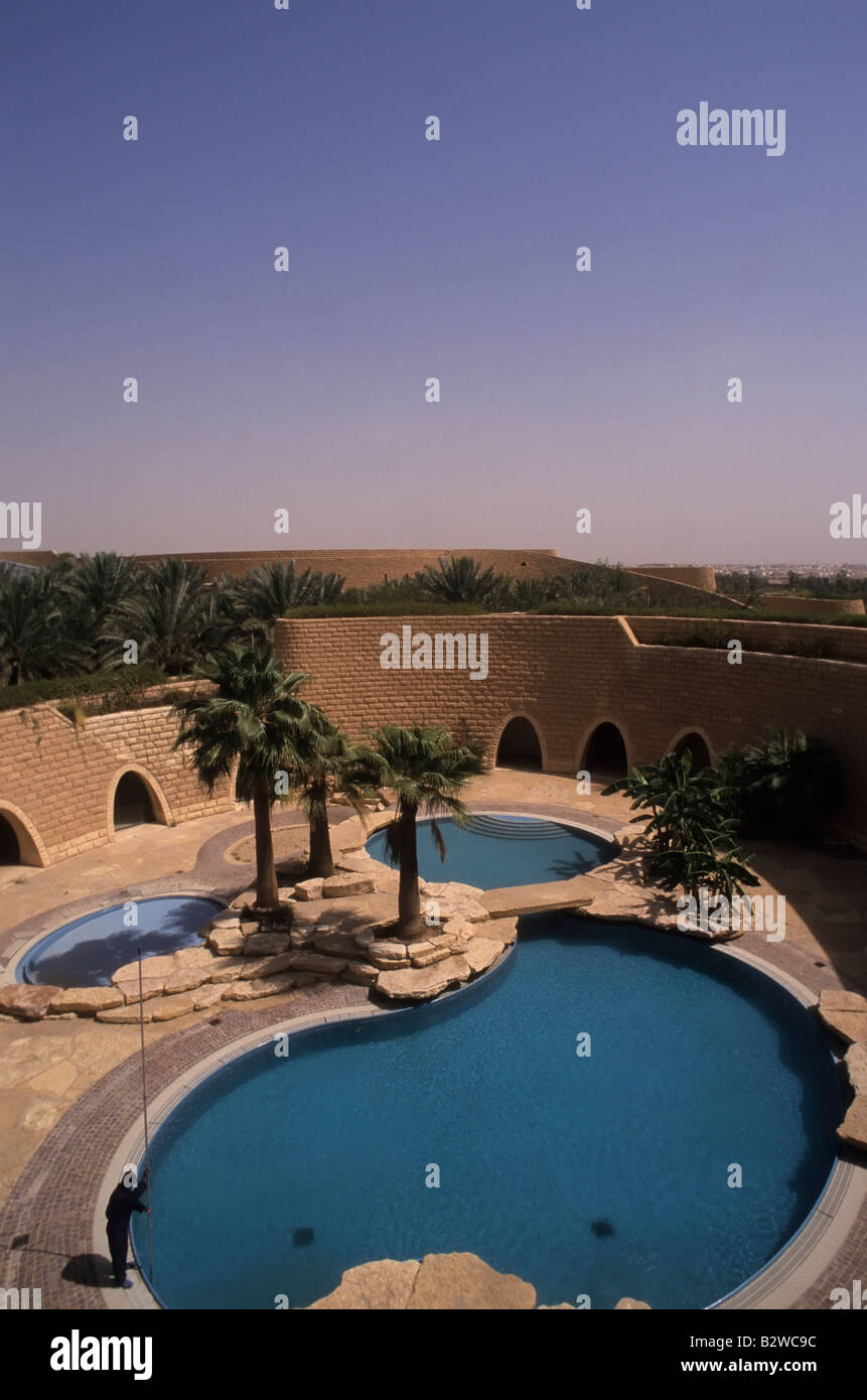 Asia, Middle Est, Saudi Arabia, the pools in the diplomatic district of ...