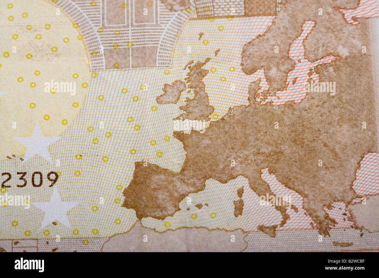 Single euro note hi-res stock photography and images - Alamy