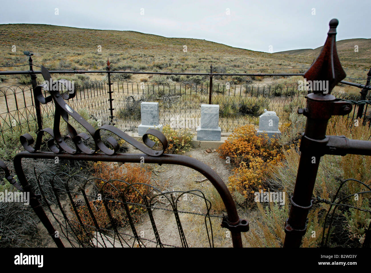 Bodie cemetery hi-res stock photography and images - Alamy