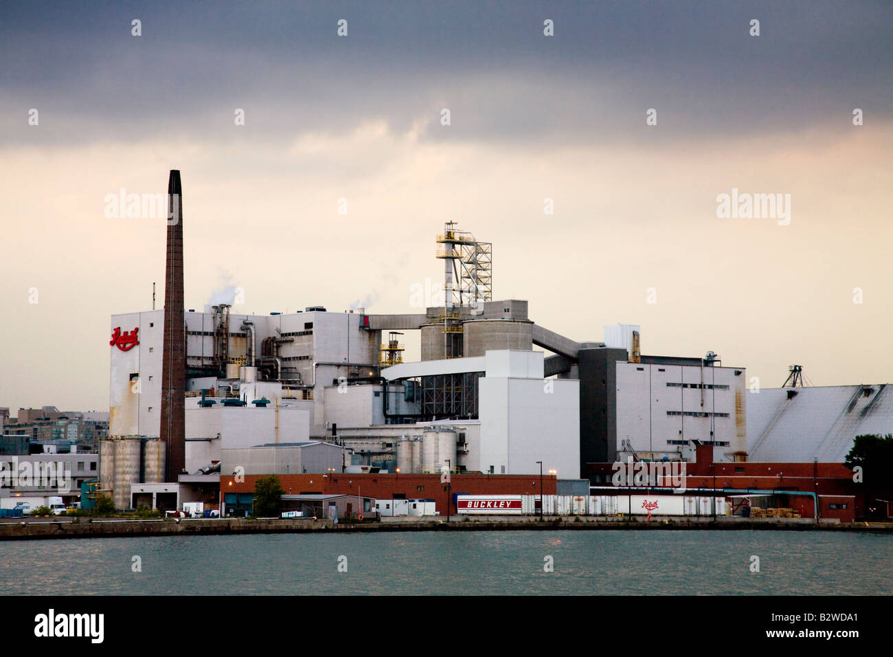 The Redpath Sugar plant beside Lake Ontario in Toronto, Ontario, Canada ...
