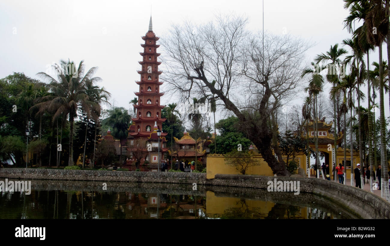 Tran Quoc Pagoda Hanoi Vietnam Stock Photo - Alamy