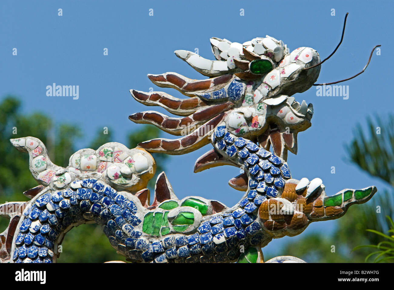 Temple roof dragon Marble Mountain near Danang Vietnam Stock Photo - Alamy