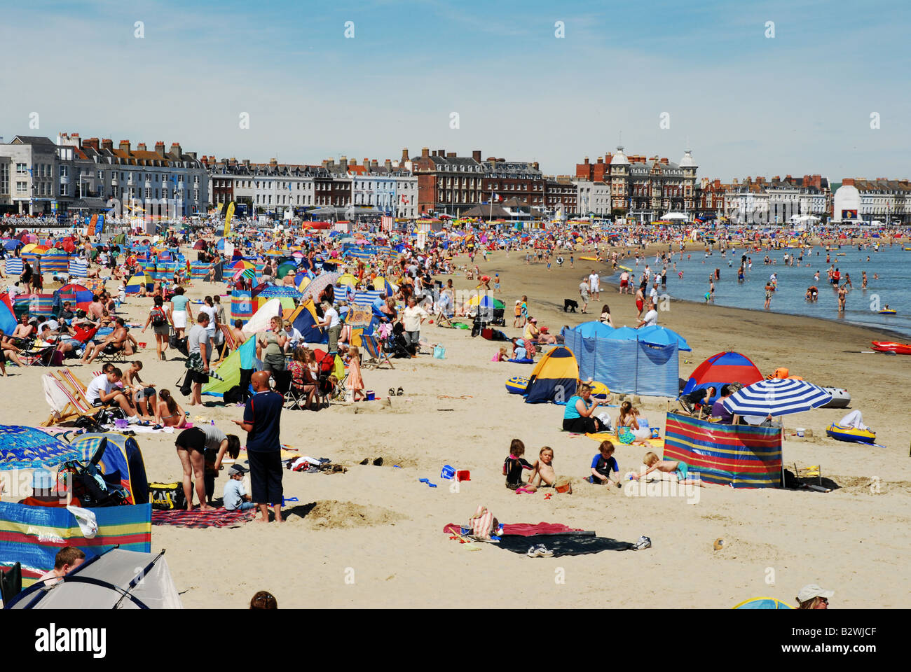 Weymouth Beach in mid–summer Stock Photo - Alamy