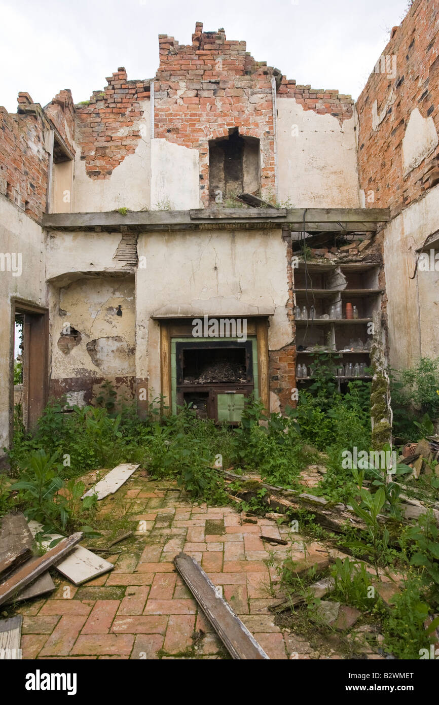 derelict fallen down house Stock Photo - Alamy
