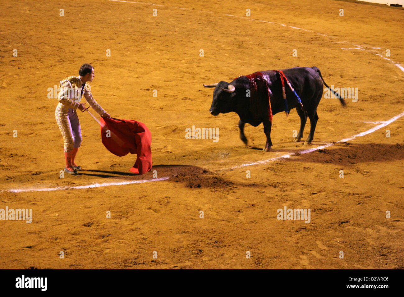Bullfighter outfit hi-res stock photography and images - Alamy