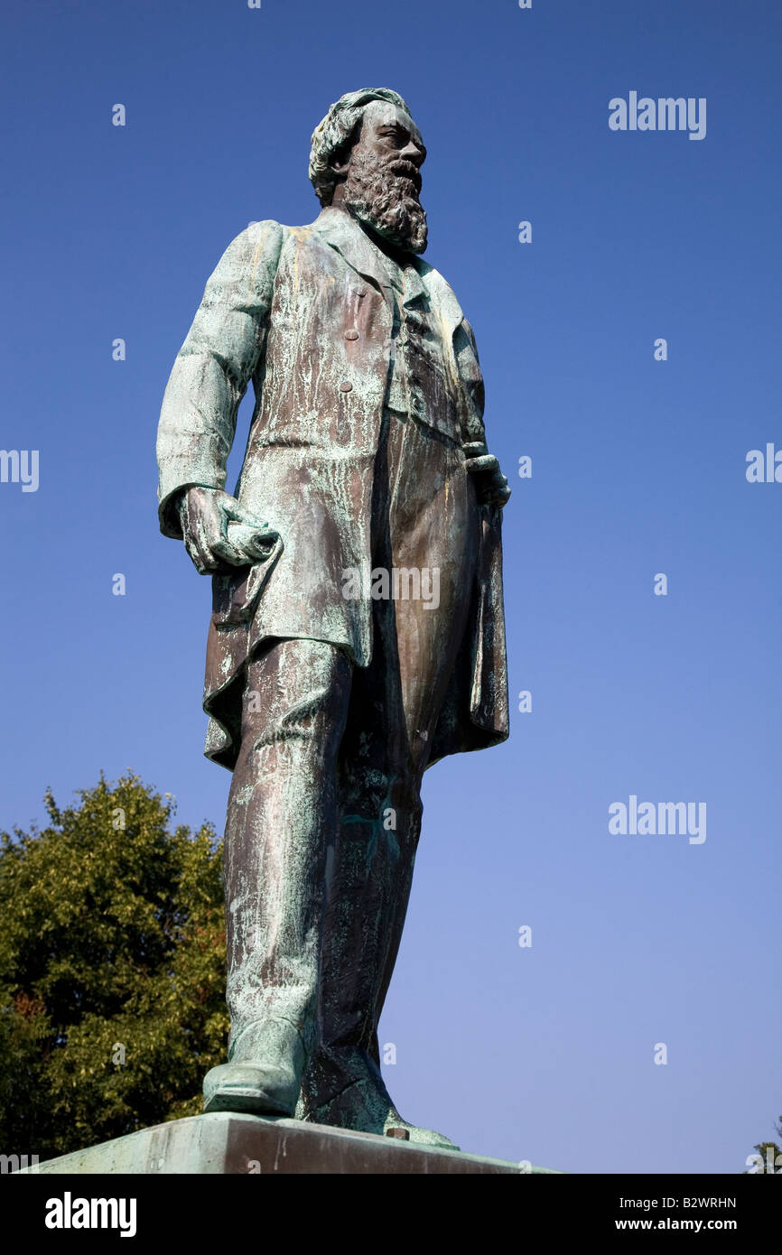 The statue of John Candlish MP (1815-1874) in Mowbray Gardens in ...
