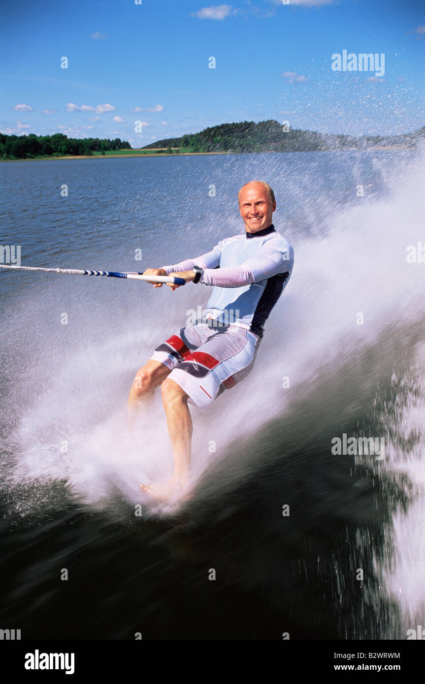 Barefoot skiing hi-res stock photography and images - Alamy