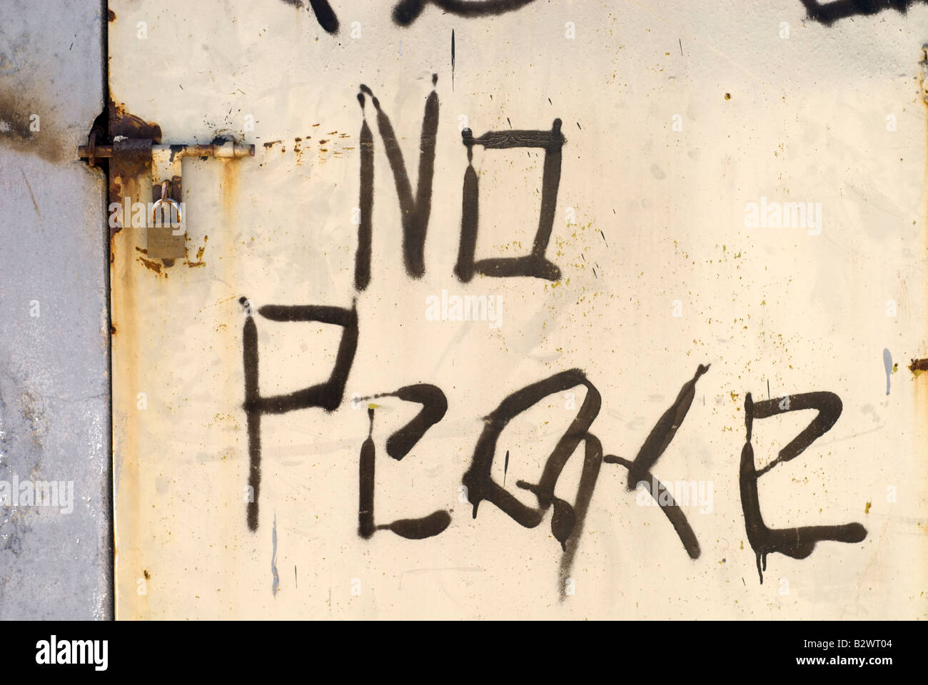 No Peace graffiti Stock Photo - Alamy
