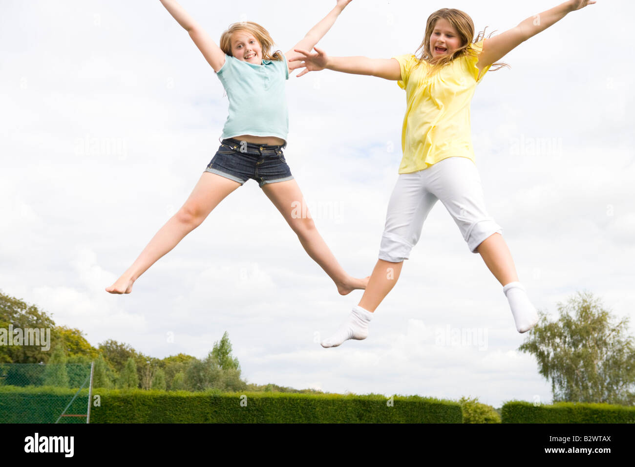 Children and girls hi-res stock photography and images - Alamy