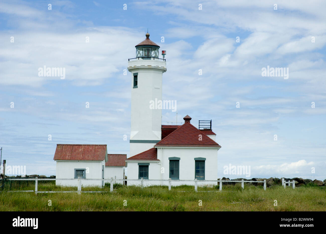 Point Wilson Lighthouse at Fort Worden State Park, Port Townsend ...