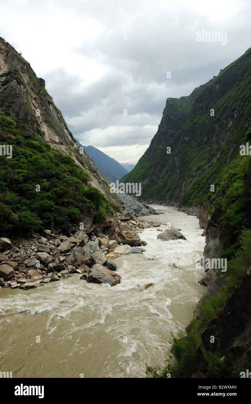 Gold dust river hi-res stock photography and images - Alamy