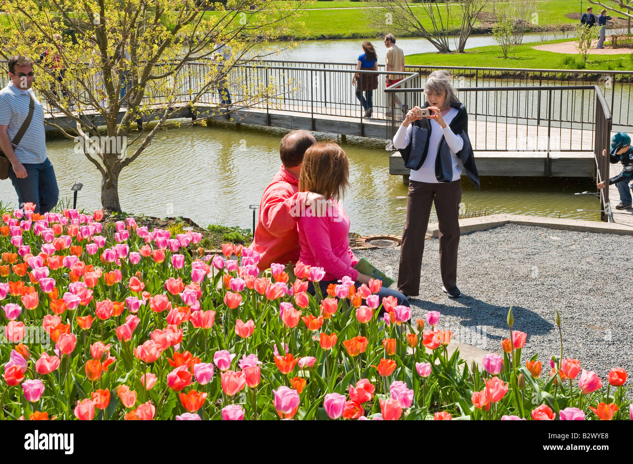 Garden group portrait hi-res stock photography and images - Alamy