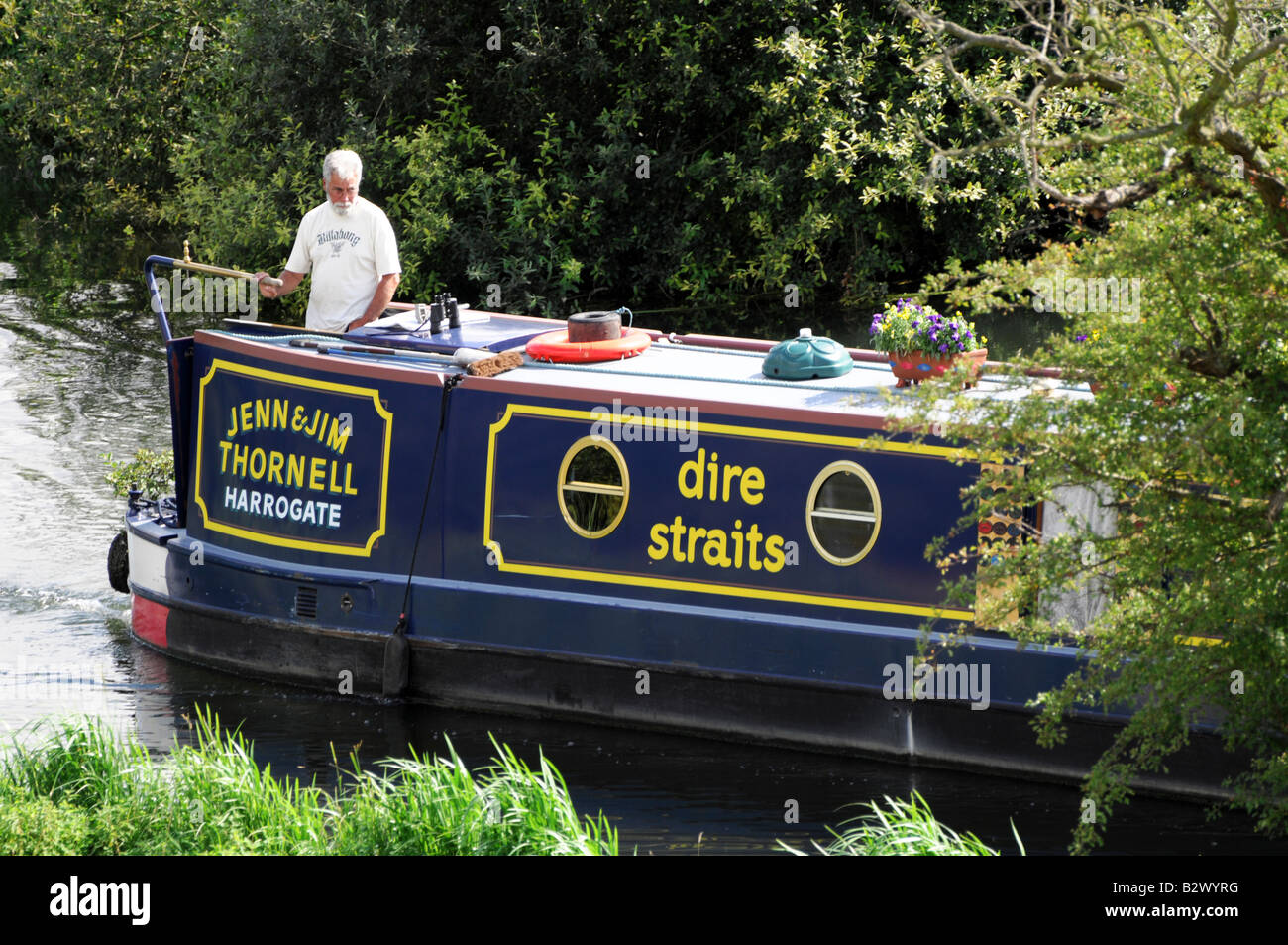 British narrow boat holiday on the River Nene, Northamptonshire ...