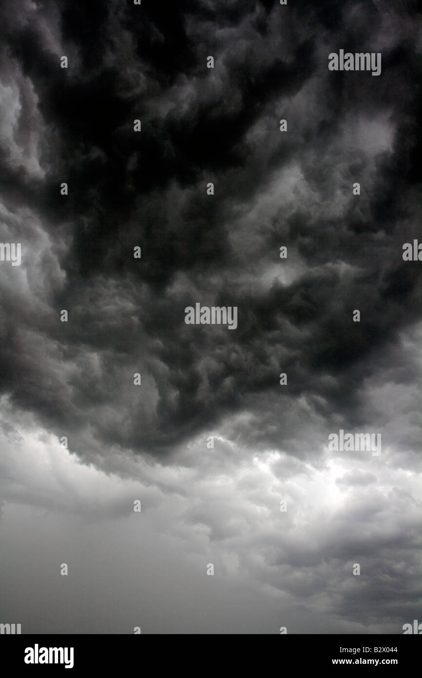 Squall line storm clouds Stock Photo - Alamy