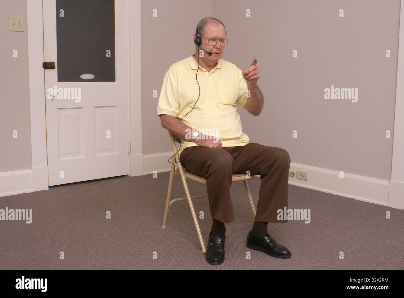 Call listen front view hi-res stock photography and images - Alamy