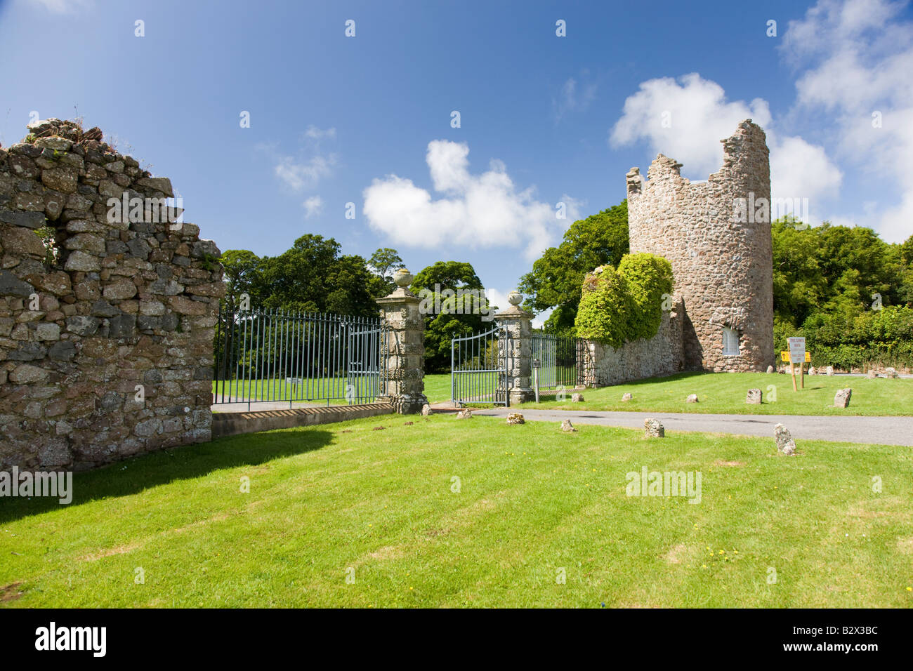 Penrice castle hi-res stock photography and images - Alamy