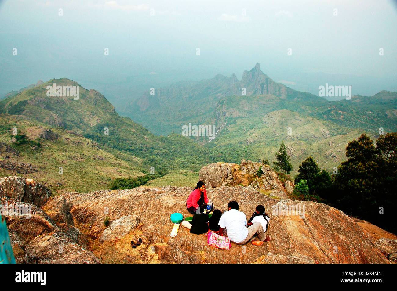 A family at Kodanadu viewpoint, Kotagiri,Oot Stock Photo - Alamy
