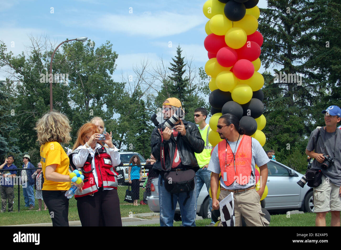 North American Solar Challenge finish line crew in University of ...