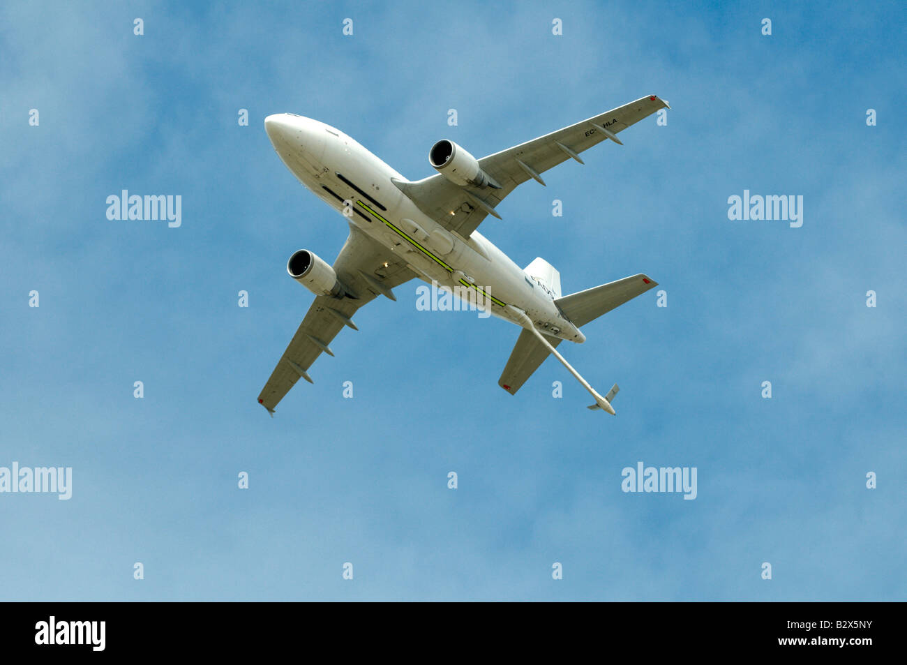 Airbus A310 EADS Air Refuelling tanker flying overhead with refueler ...