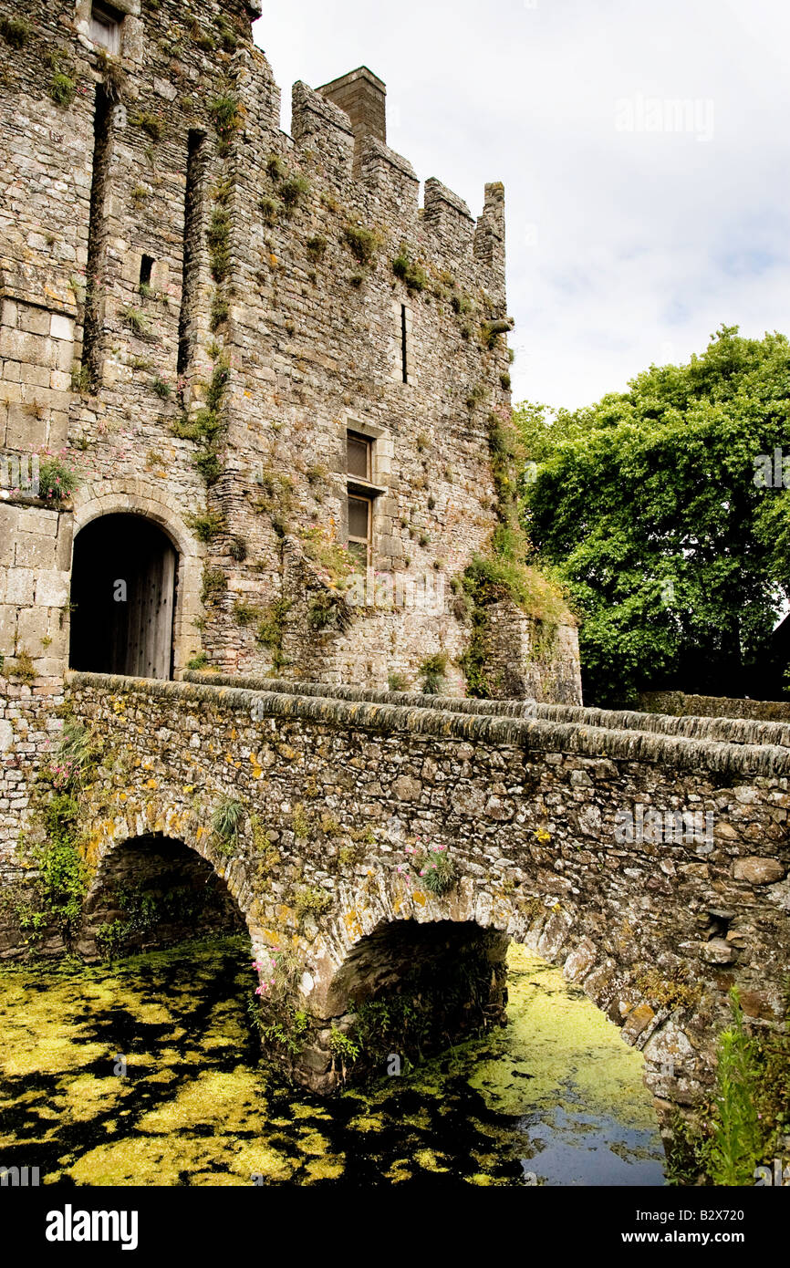 Fortified Gate, Pirou Castle, Normandy, France Stock Photo - Alamy