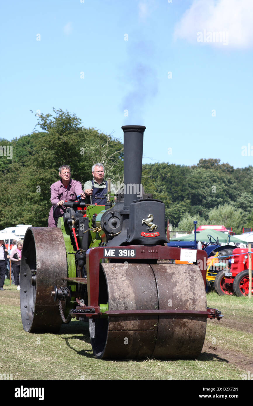 Steam traction engine cromford steam hi-res stock photography and ...