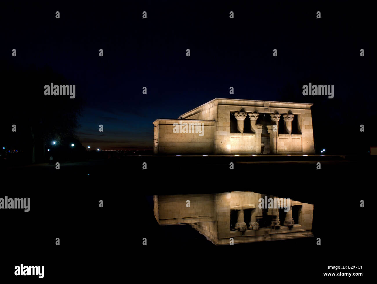 Madrid temple hi-res stock photography and images - Alamy