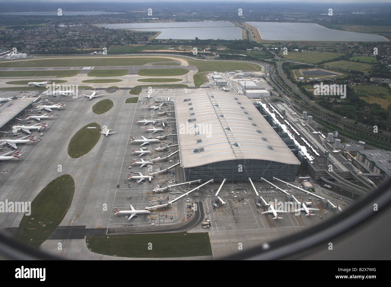 Terminal 5 hi-res stock photography and images - Alamy