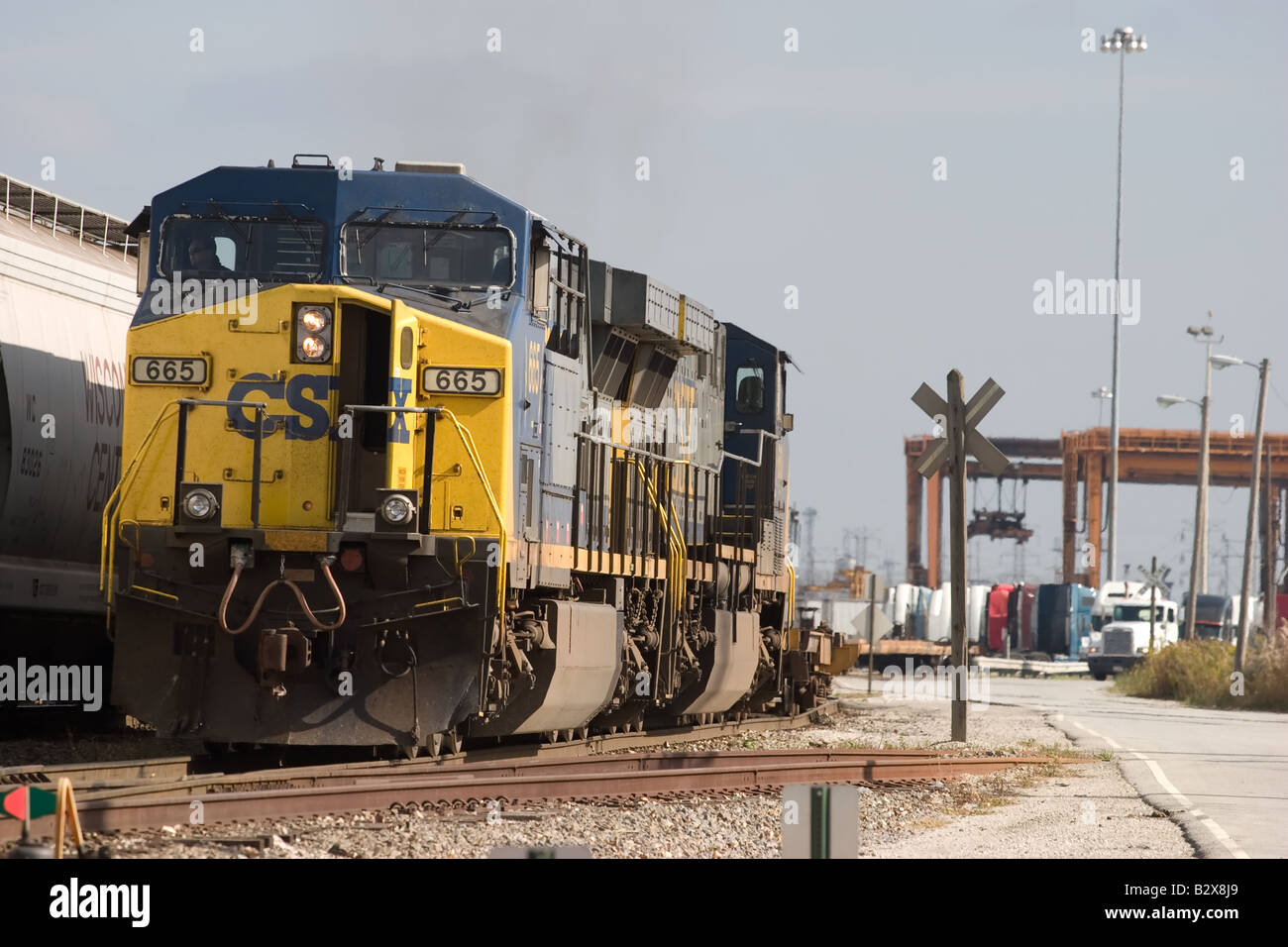 Csx train hi-res stock photography and images - Alamy