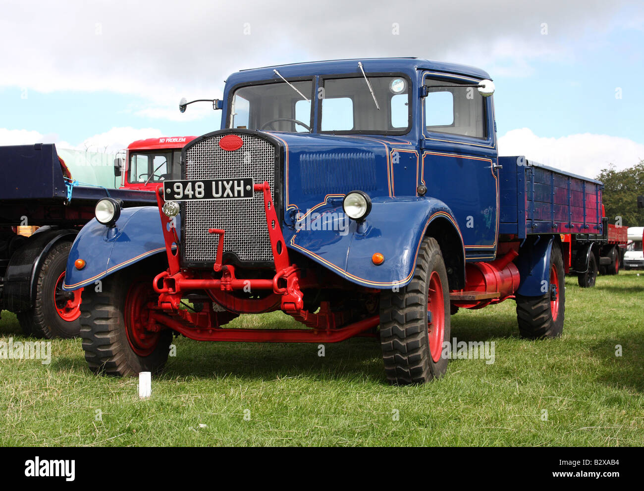 Fordson truck hi-res stock photography and images - Alamy
