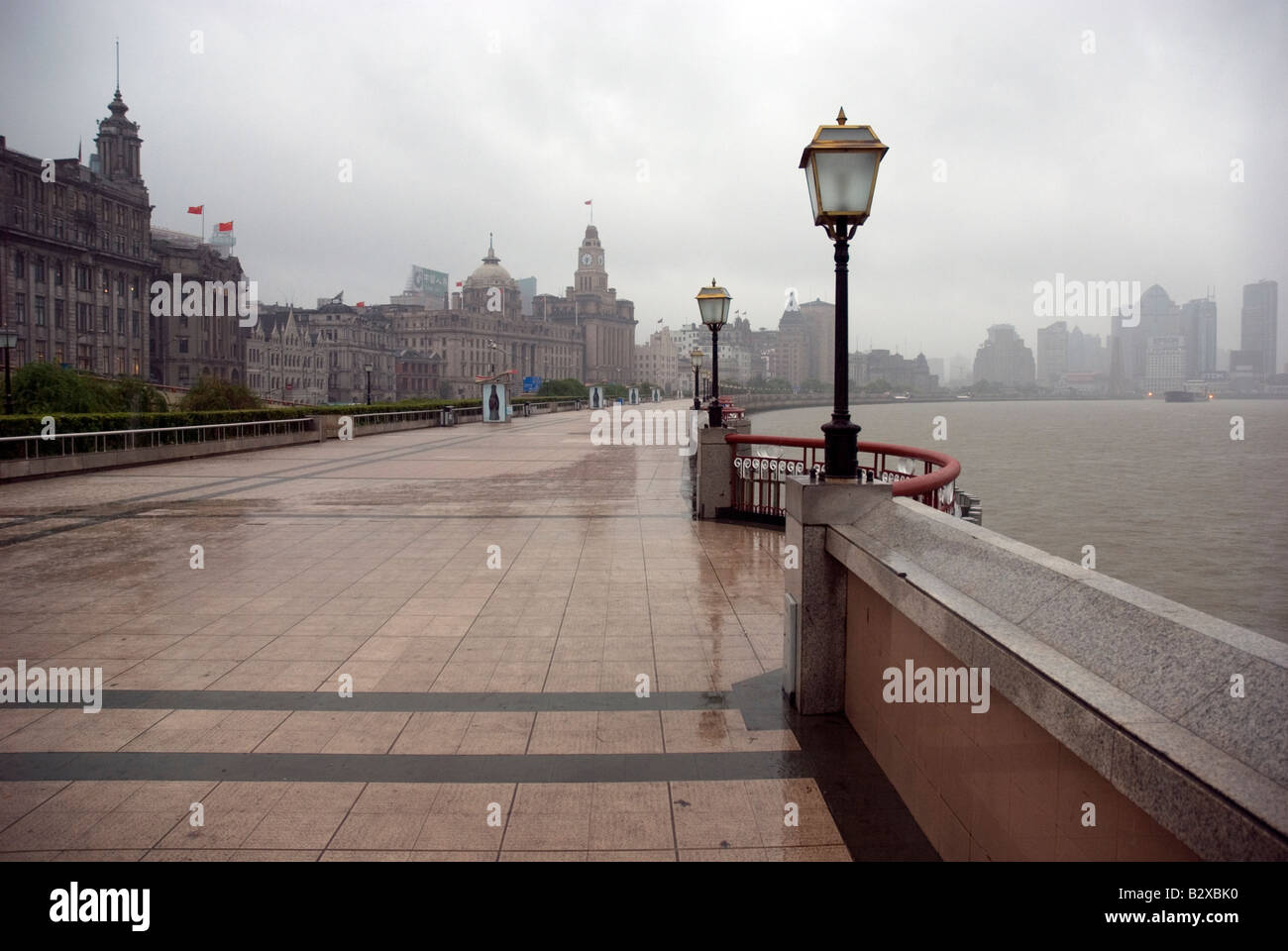 The Bund Huangpu river embankment under the rain Shanghai China Stock ...