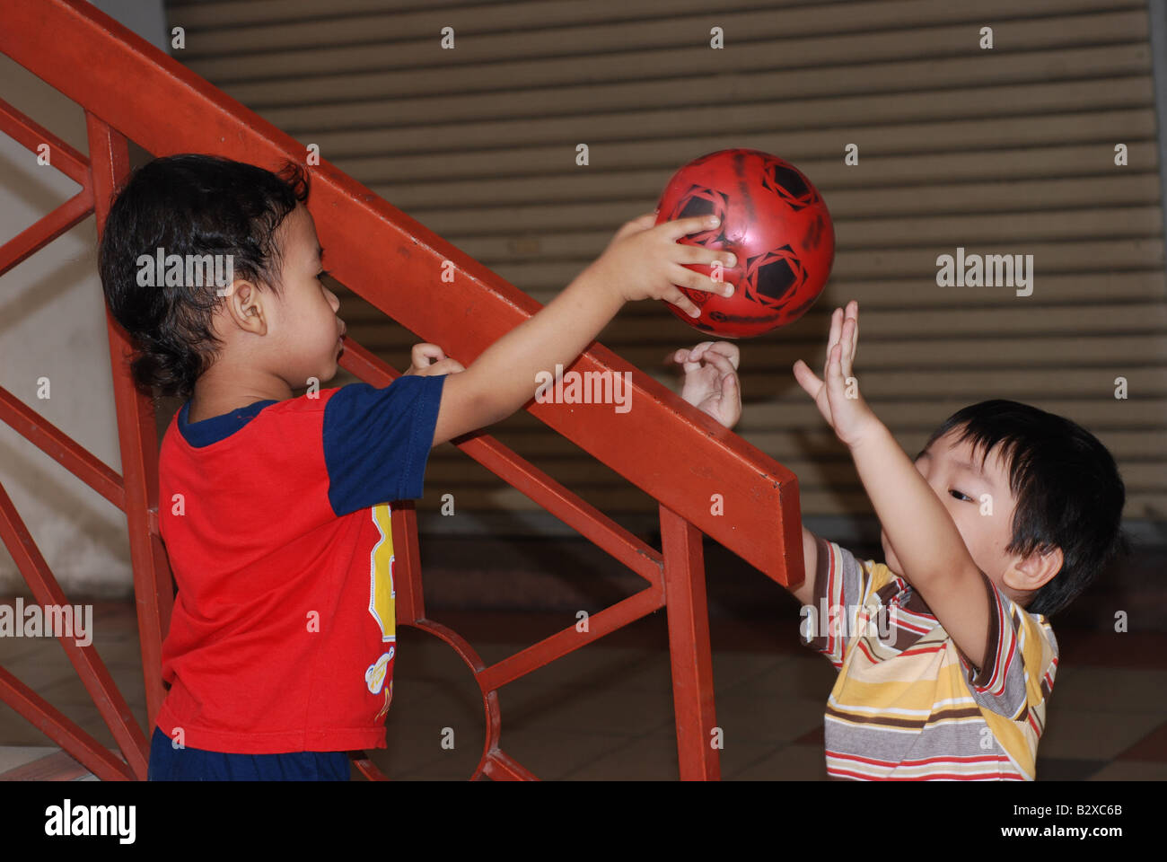 Chinese toddlers hi-res stock photography and images - Alamy